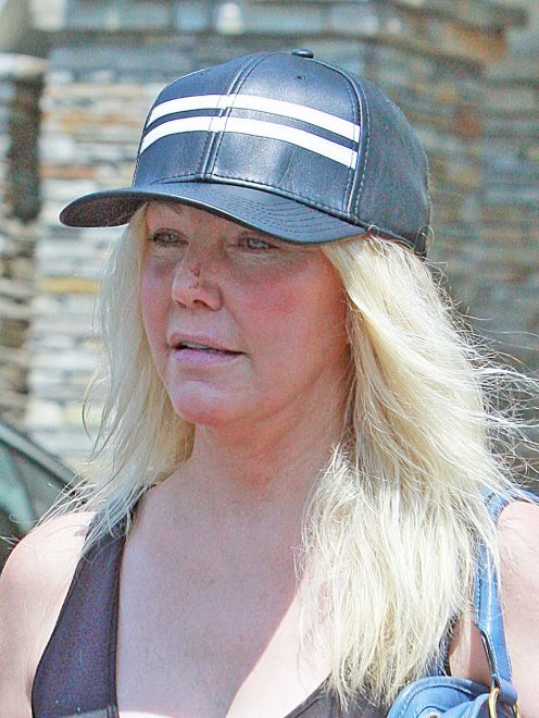 EXCLUSIVE: What happened to Heather Locklear? - Woman